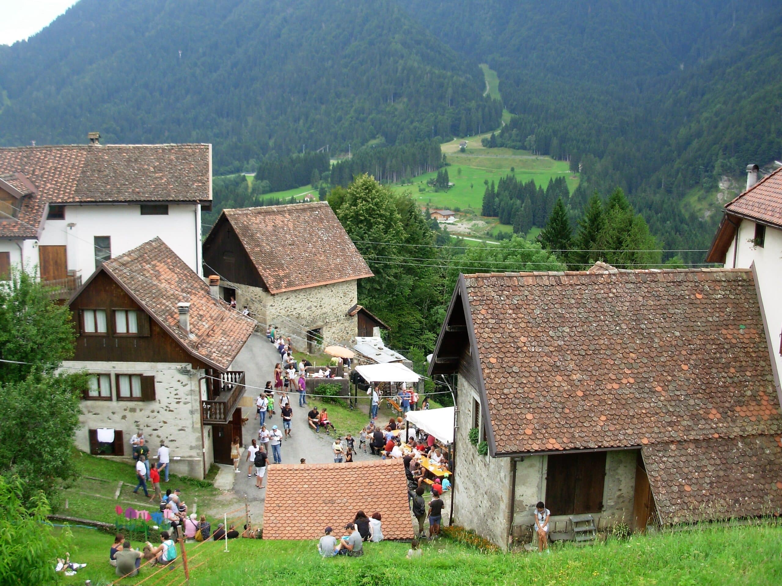 Savôrs di una volta, ritorna la Fiesta tas Corts di Ravascletto ...